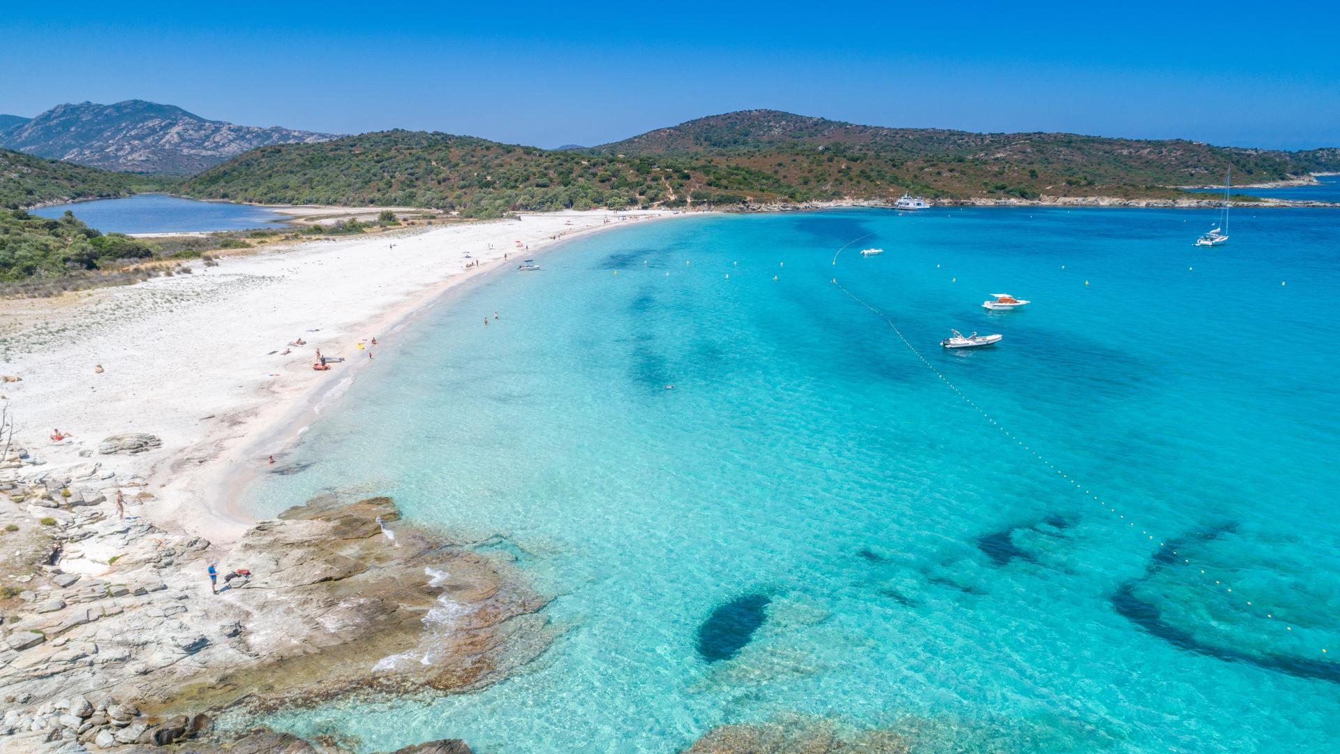Découvrez les plus belles plages de Corse : des paysages incroyables et ...